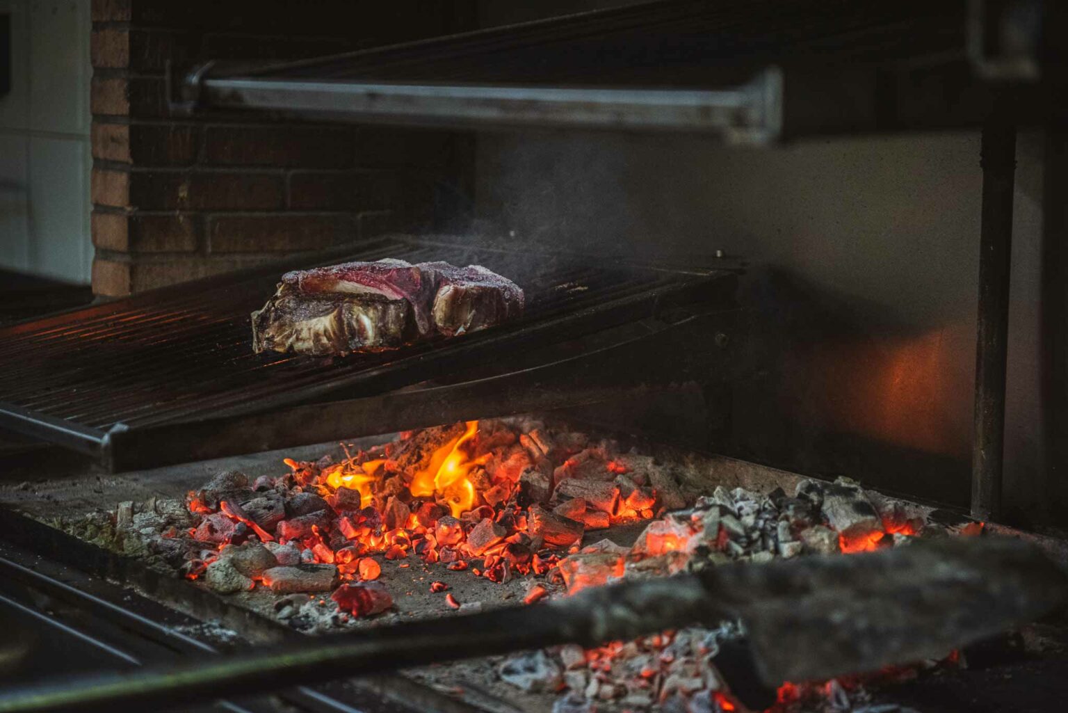 Restaurante asador con terraza | TXAKOLI SIMON